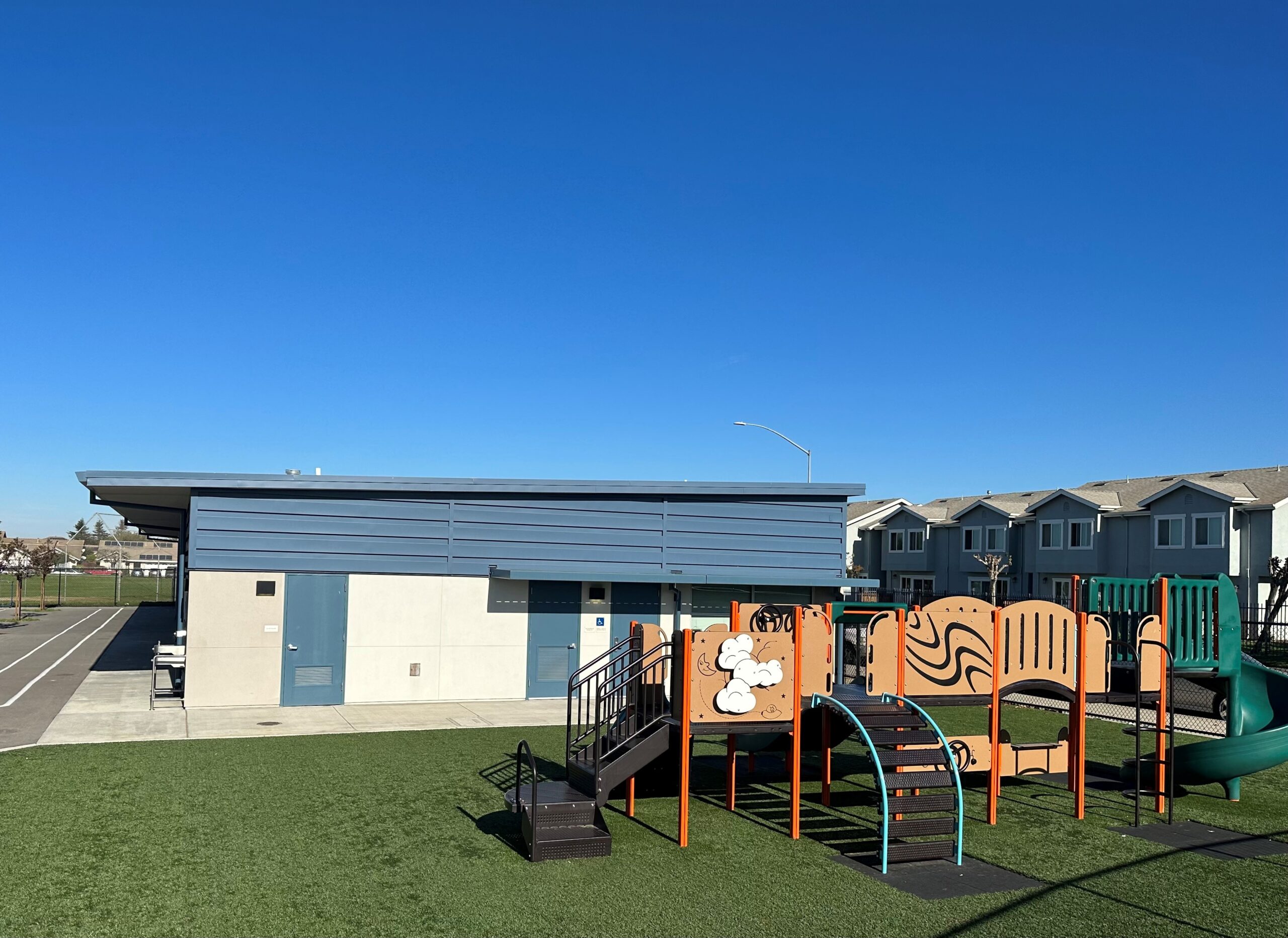 TK and Kindergarten Classrooms at Oscar Loya Elementary School - JL ...