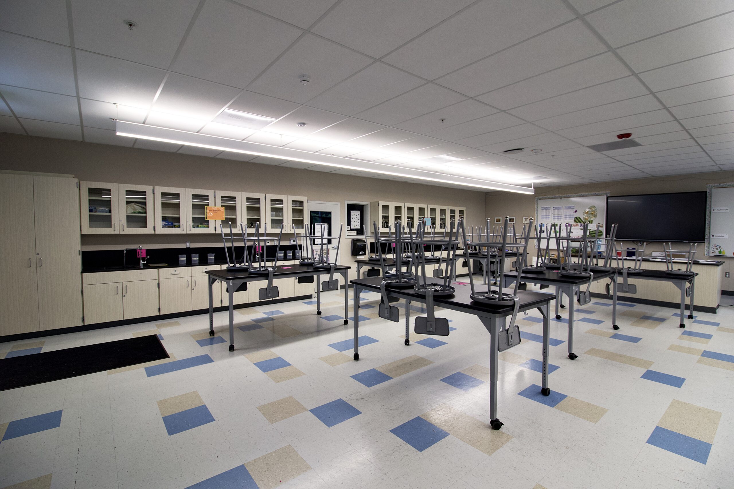 Hart Middle School Modular Science Building - JL Construction